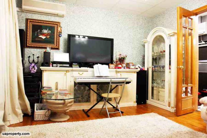 Good quality apartment in central Kyiv
