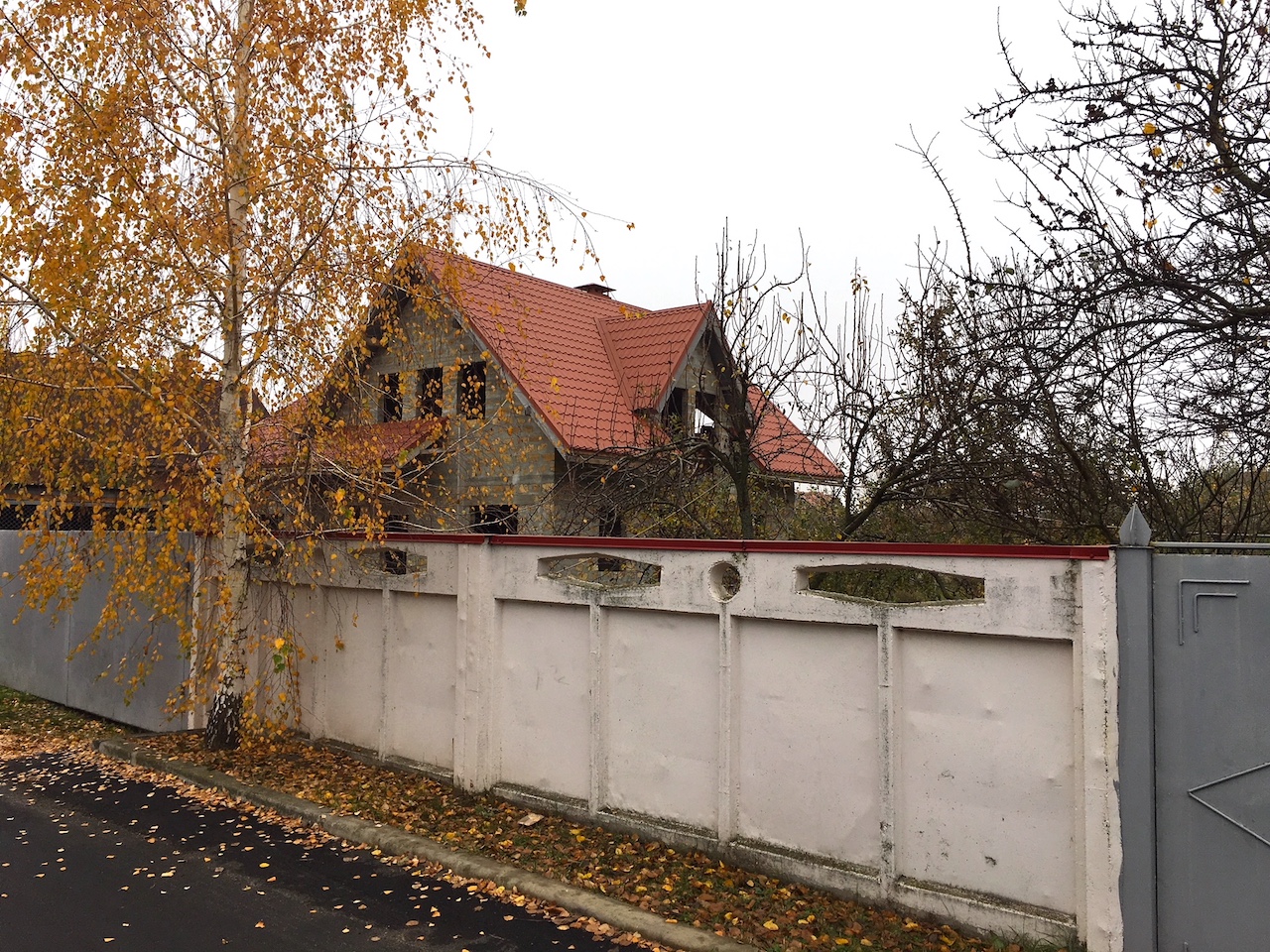 New villa just 10 mins drive from Kiev