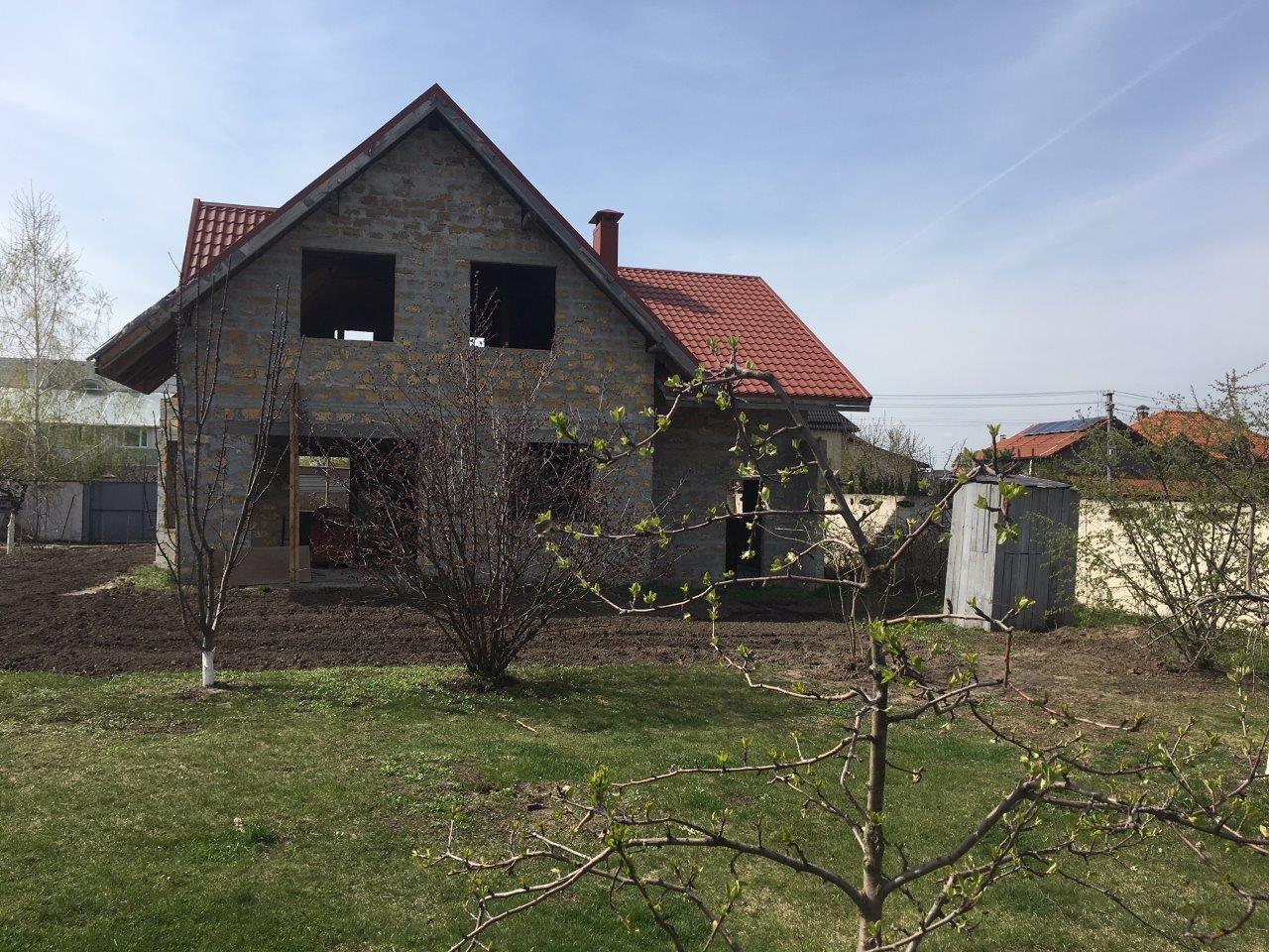 New villa just 10 mins drive from Kiev