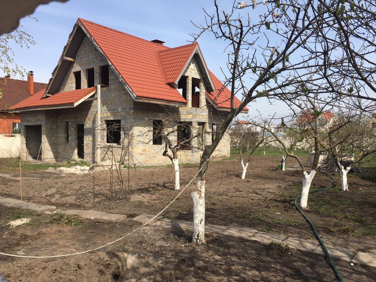 New villa just 10 mins drive from Kiev